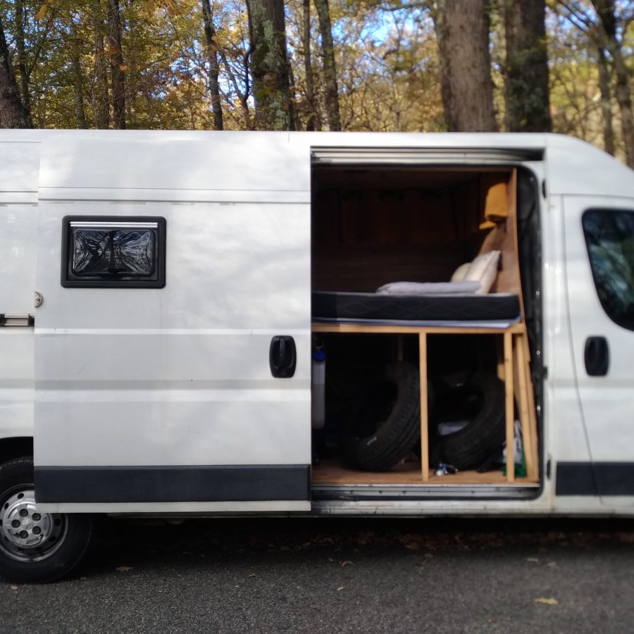 Fourgon aménagé occasion - Annonces de fourgons à vendre Camping car ...