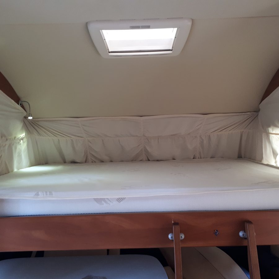 Lit pavillon - Camping car occasion