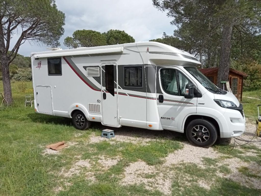 Camping Car Particulier 7000 Euros – RMGD